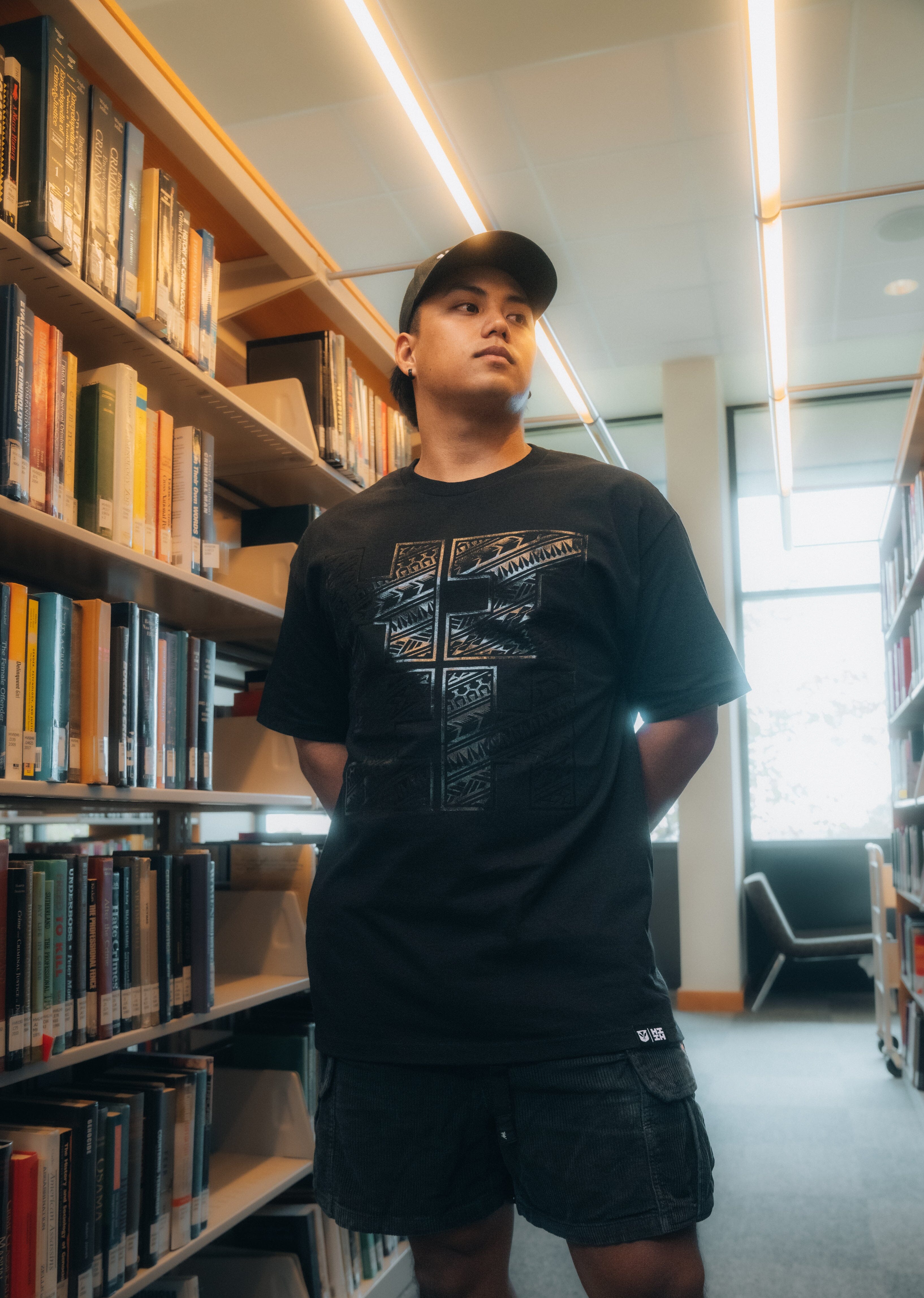 TRIBAL SLANT LOGO BLACK T-SHIRT (ALL SALES FINAL) – Hawaii's Finest